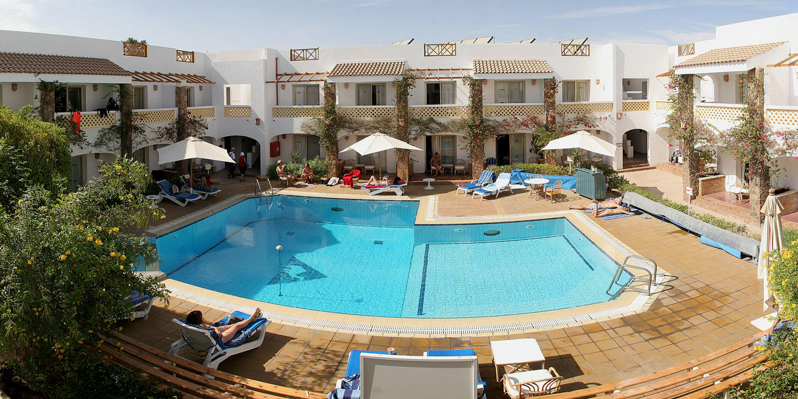 Dry Day Activities - Camel Dive Club & Hotel